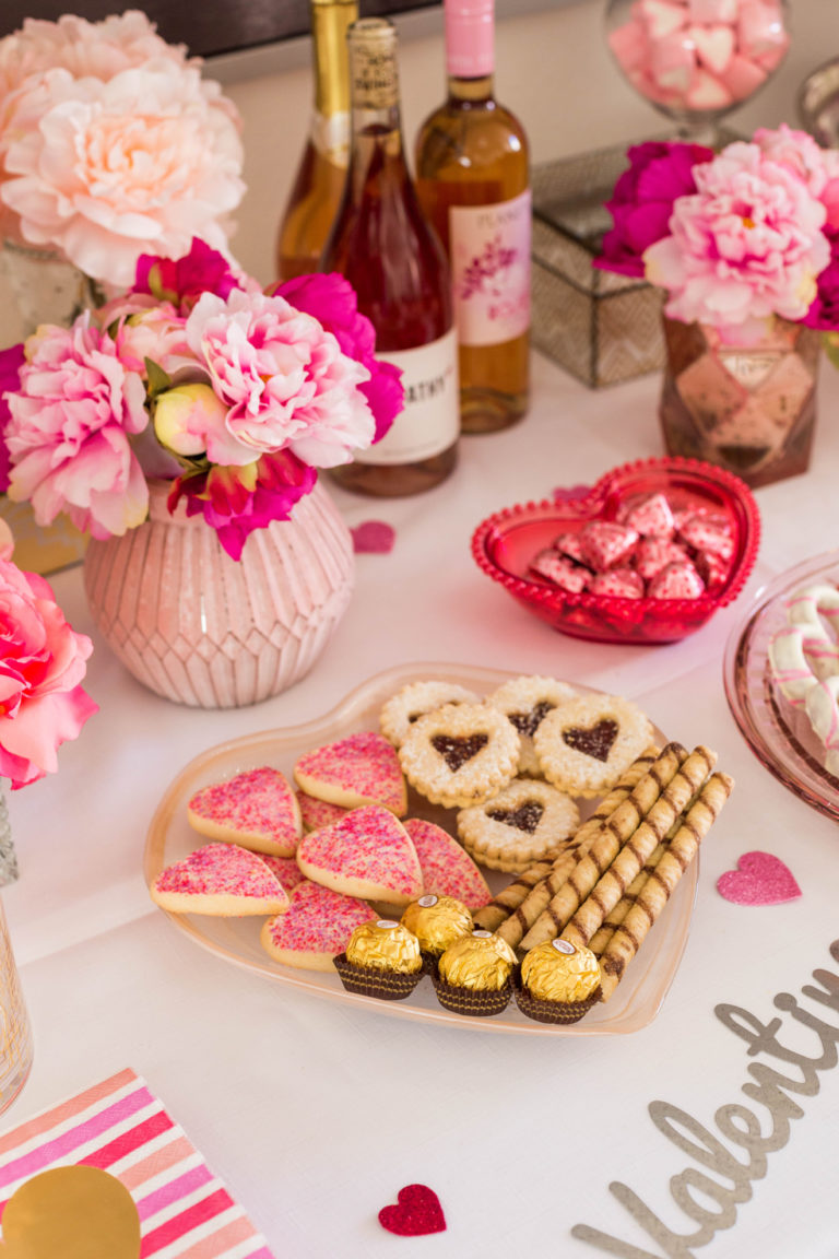 Valentine's Day Party Ideas - Laura Lily